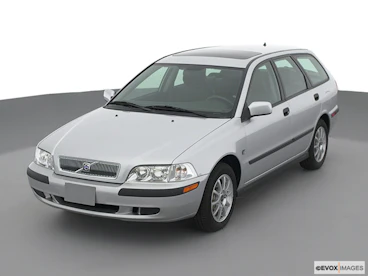 2001 Volvo V40 Reviews, Pricing, and Specs | CARFAX